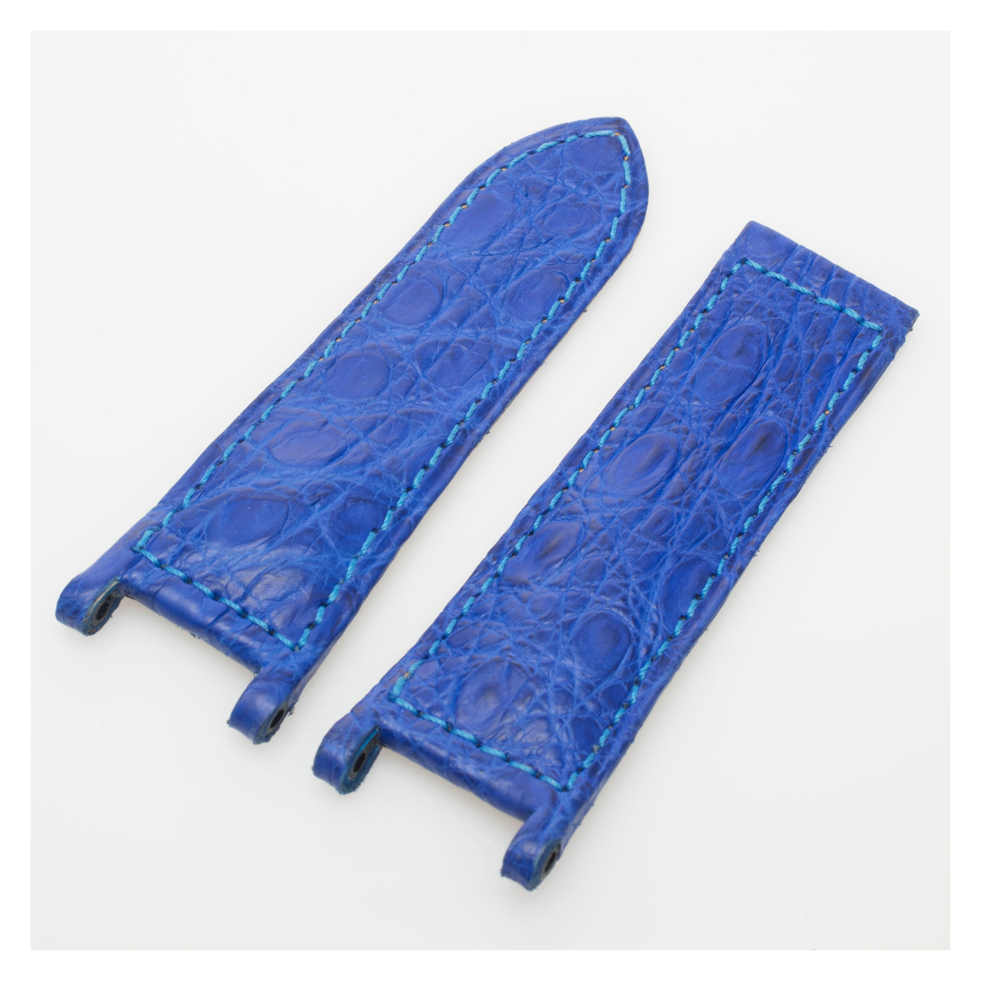 Cartier Pasha Royal Blue Mat Crocodile Strap 21x18mm | Gray & Sons