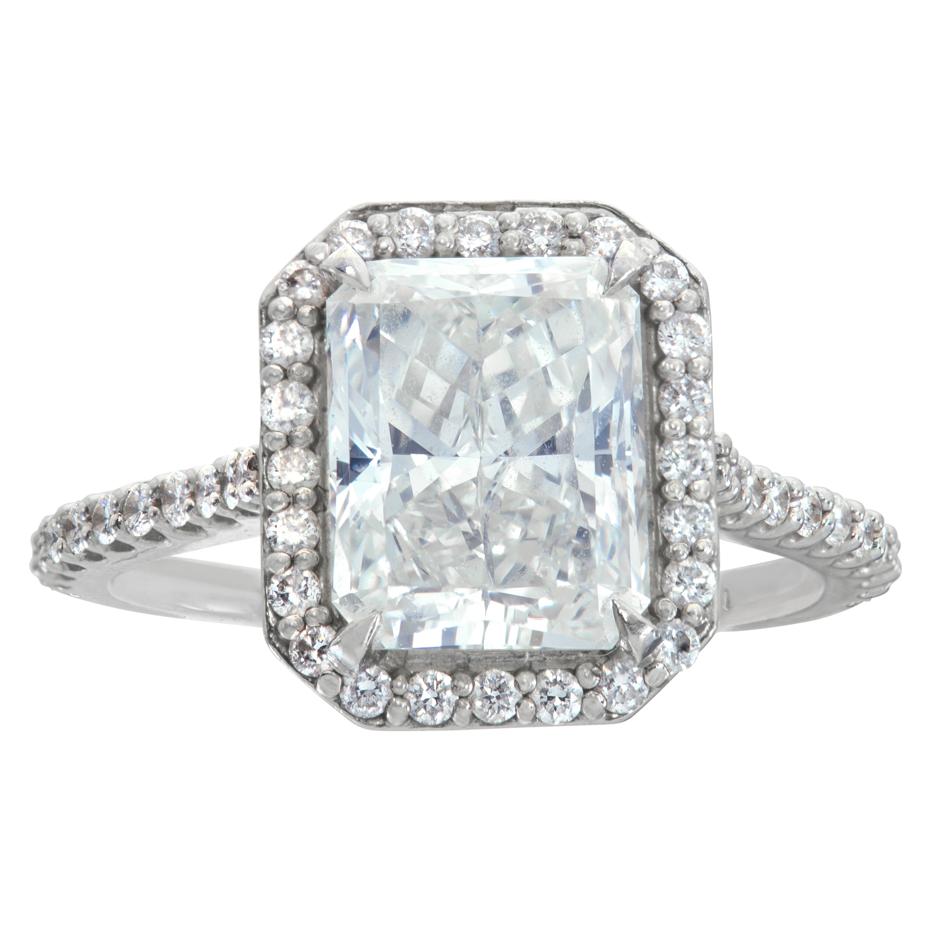 GIA certified 3.01 Cut-Cornered rectangular modified brillia