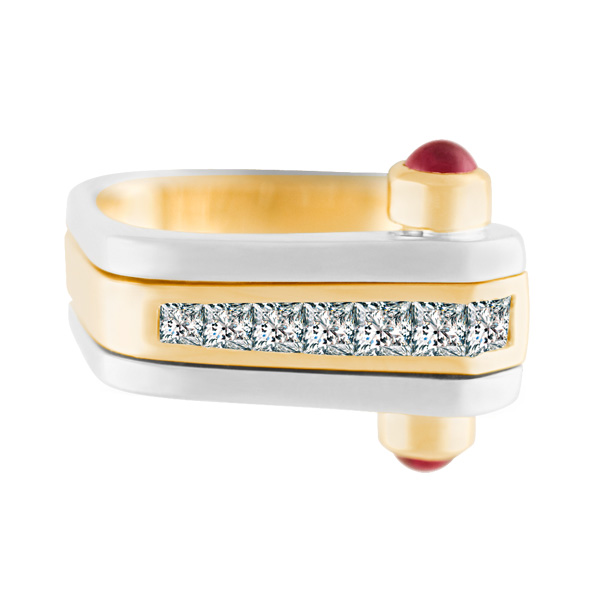 Modern-design ring in 18k white & yellow gold | Gray & Sons Jewelers