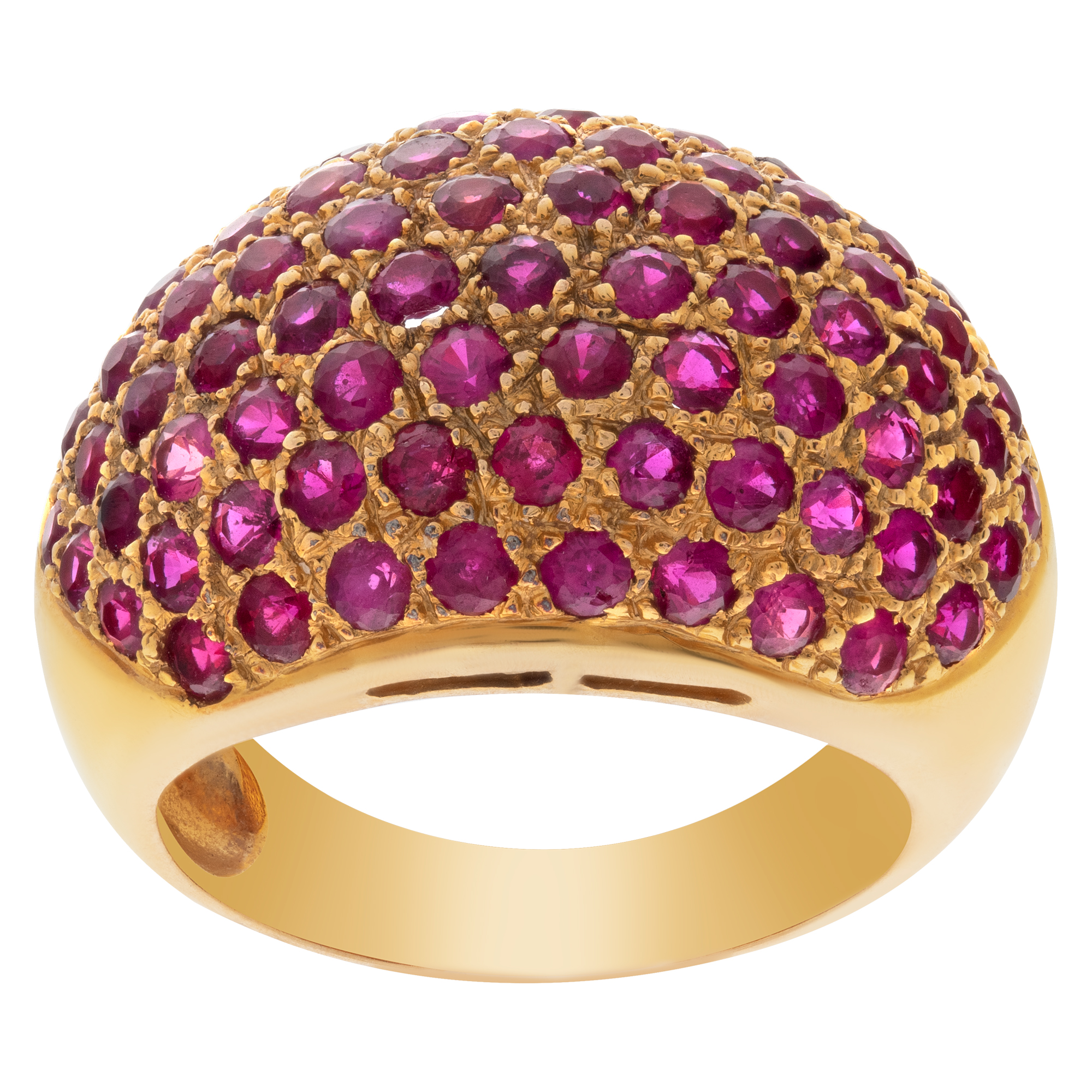 Round brilliant cut rubies set in 18K rose gold ring. Total rubies