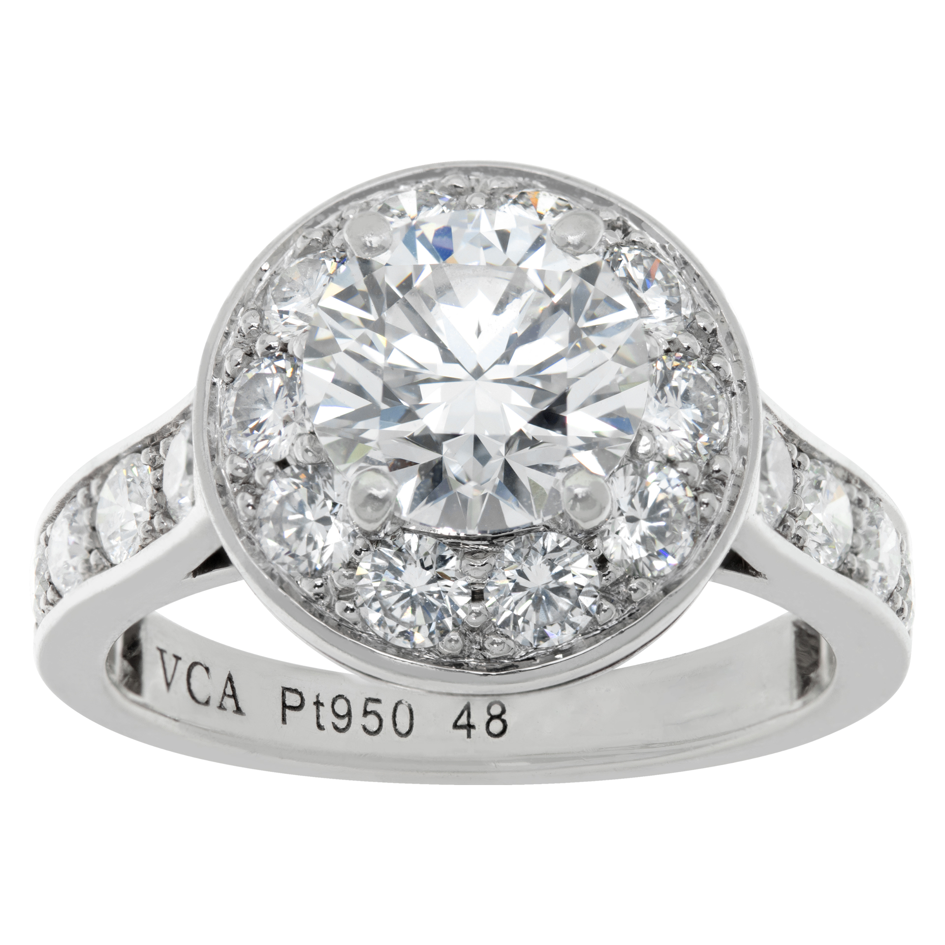 Van Cleef & Arpels "ICONE SOLITAIRE" collection, center GIA