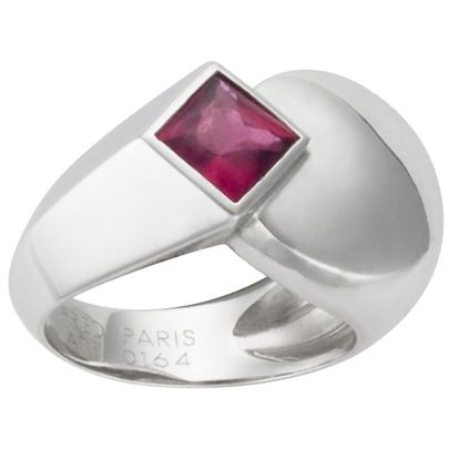 Fred Ruby Ring in 18k white gold | Gray & Sons Jewelers