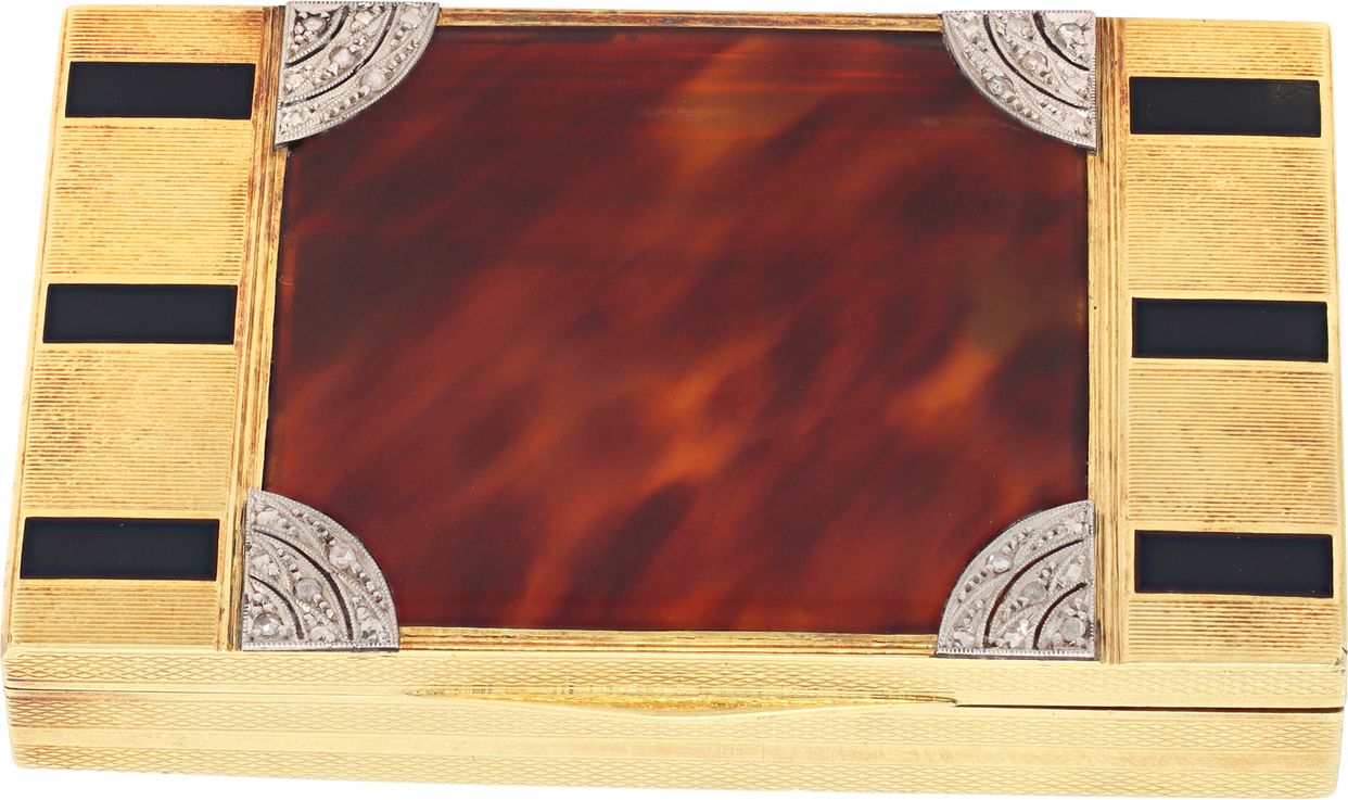 Handmade high-design Art Deco pill box in 18k | Gray & Sons Jewelers