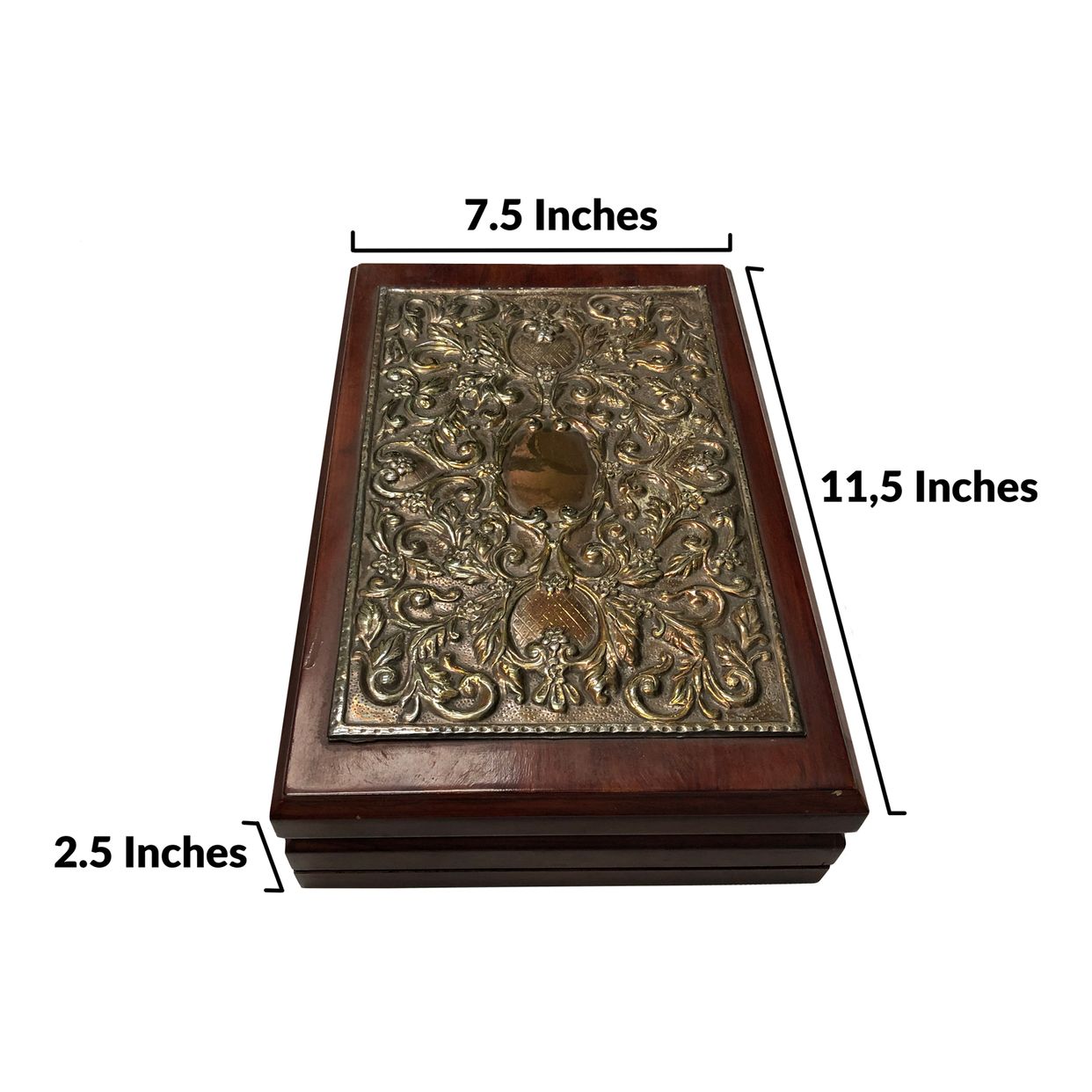 Highly engraved wooden cigar box with pure 0.999 sterling silver