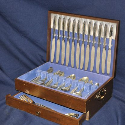 Lunt "Lace Point" Sterling Silver Flatware Set 5pc serving for 12