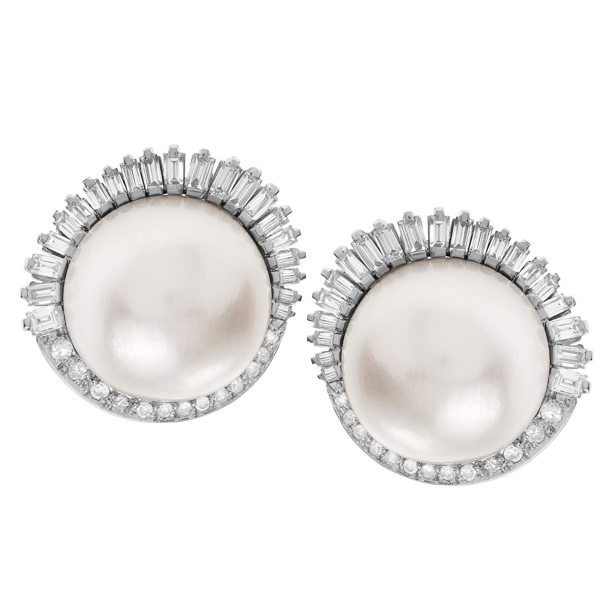 Mobe pearl earrings surrounded by diamonds in 18k white gold.