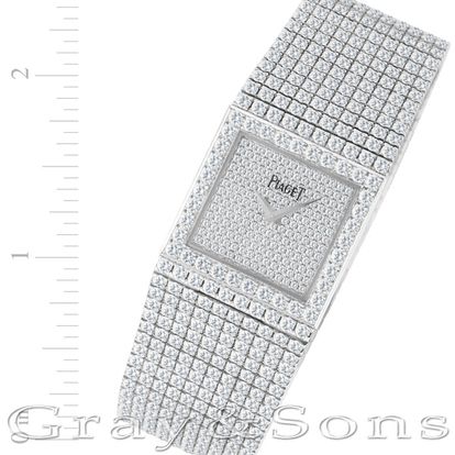 Used Piaget Classic 7131 c 626 18k mm Quartz watch | Gray & Sons