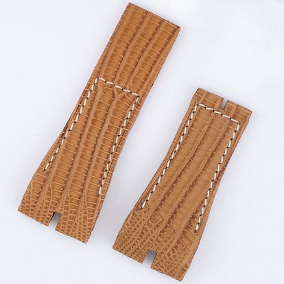 Roger Dubuis Easy Diver Style SE46 long light brown alligator