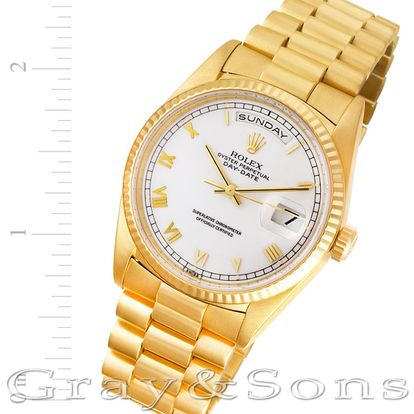 Pre-owned Rolex Day-Date 18238 18k 36mm auto W517359 | Gray & Sons