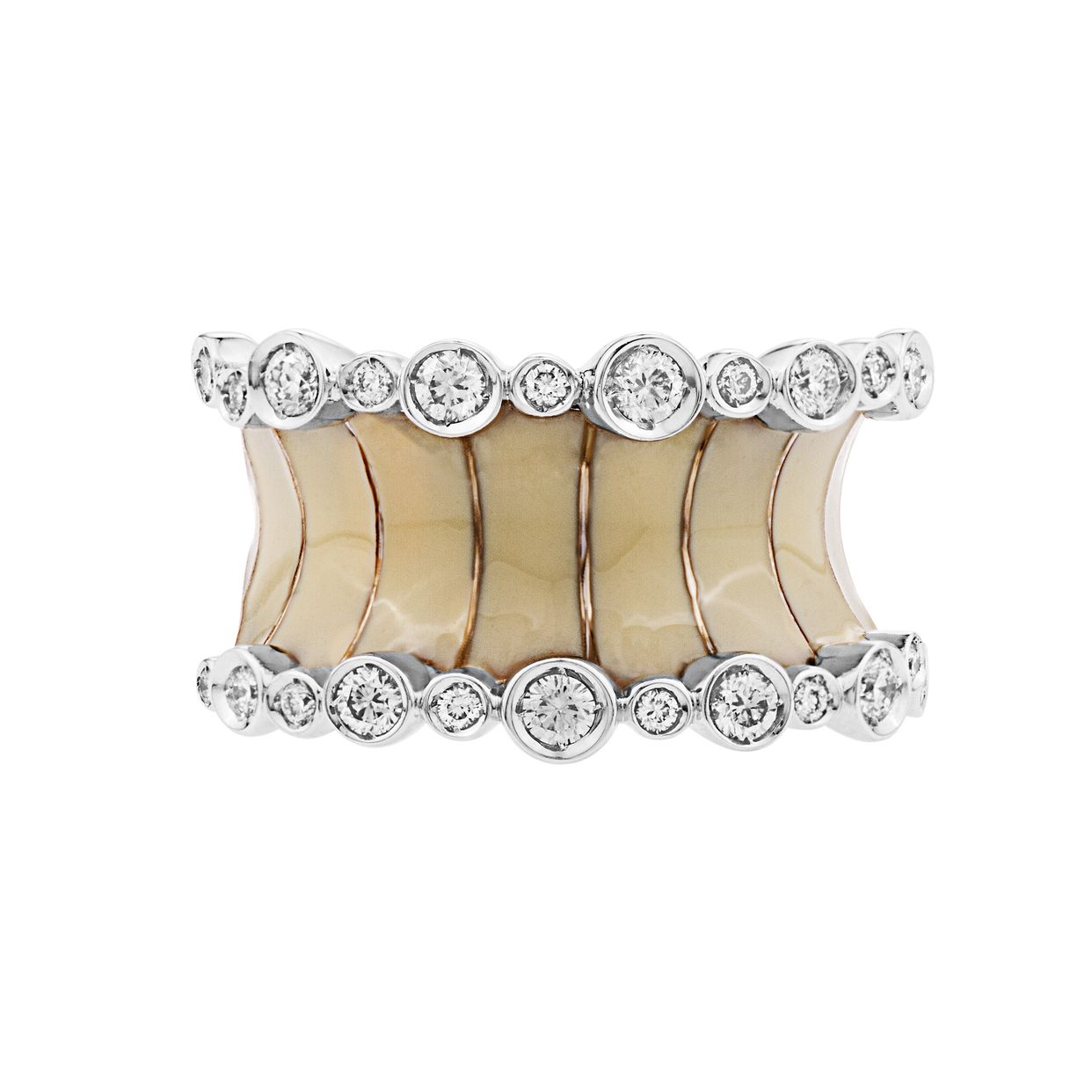 Stefan Hafner diamond ring in 18k white gold. 0.61 carats in