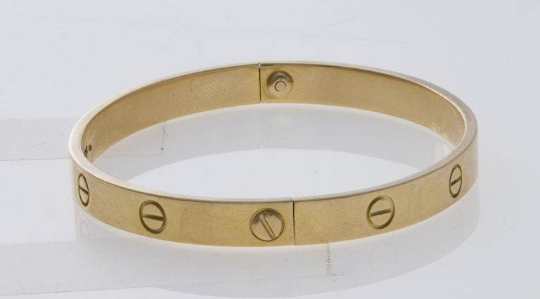 It Looks Great, But Is it Real? How to Spot a Fake Cartier Love